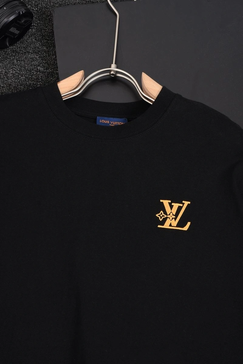 Cut-rate Louis Vuitton T-Shirts