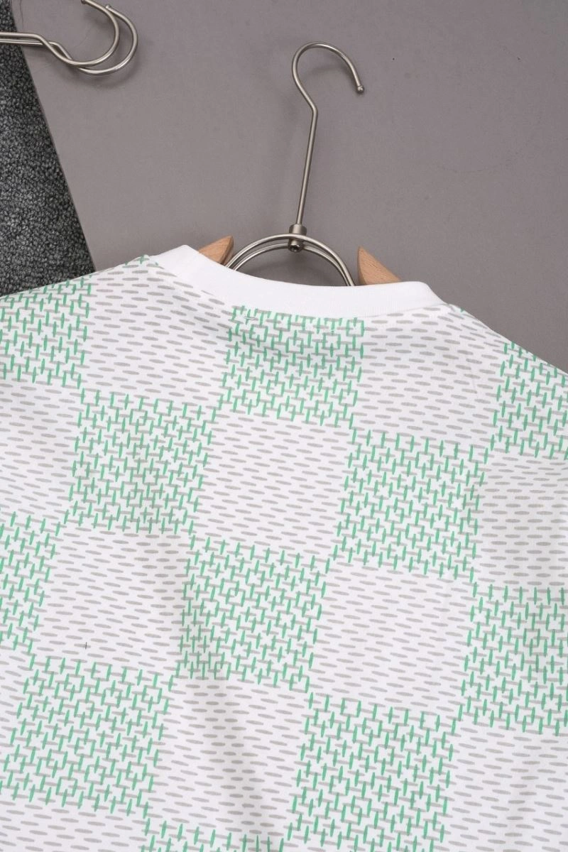 High accuracy Louis Vuitton T-Shirts