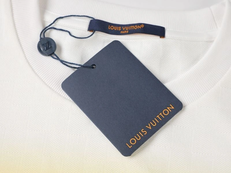 Inexpensive Louis Vuitton T-Shirts