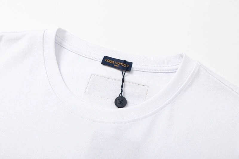 High fidelity Louis Vuitton T-Shirts