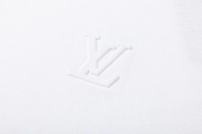 High fidelity Louis Vuitton T-Shirts