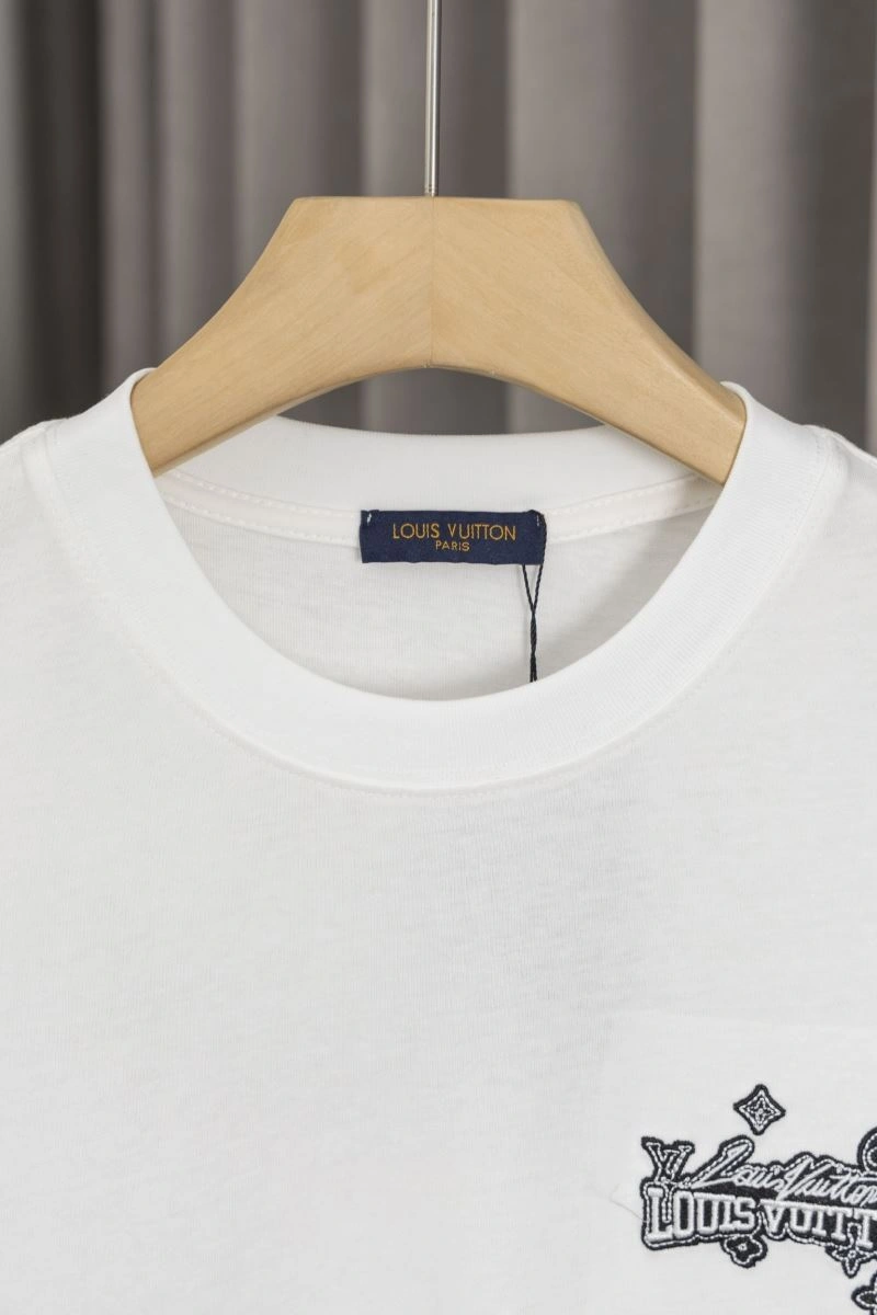 Top match Louis Vuitton T-Shirts