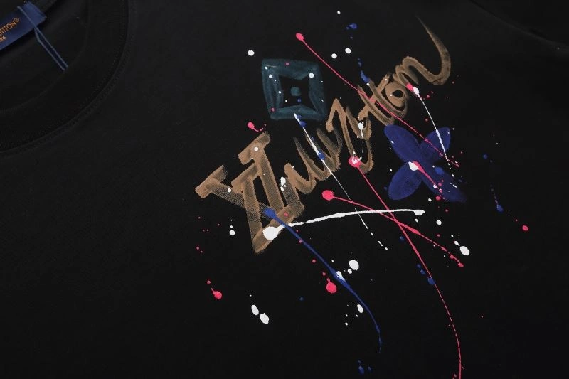 Precise copy Louis Vuitton T-Shirts
