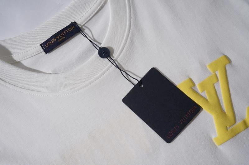 Perfect replica Louis Vuitton T-Shirts