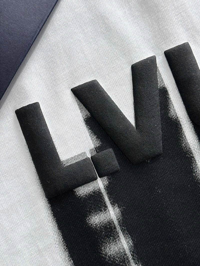 Top mirror Louis Vuitton T-Shirts