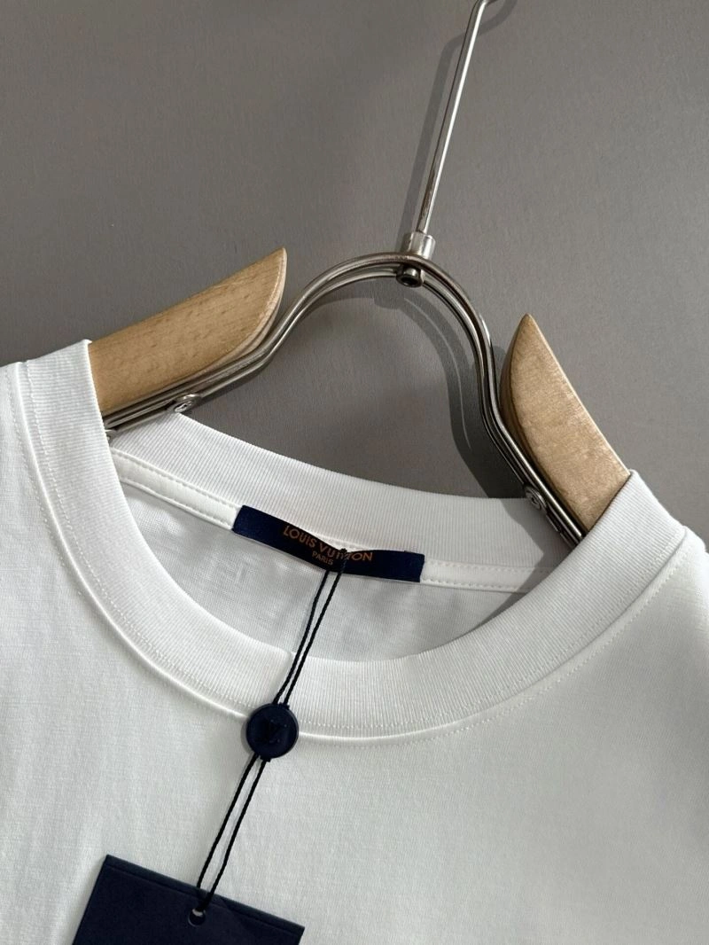 Top mirror Louis Vuitton T-Shirts