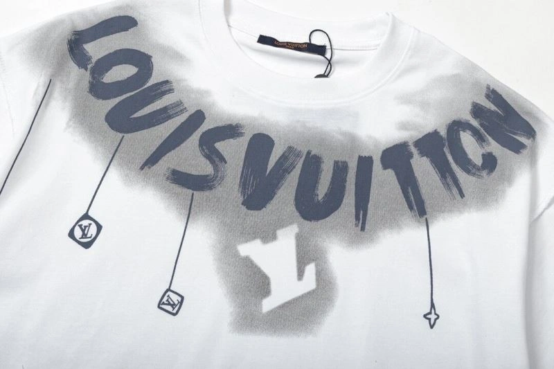 High fidelity Louis Vuitton T-Shirts