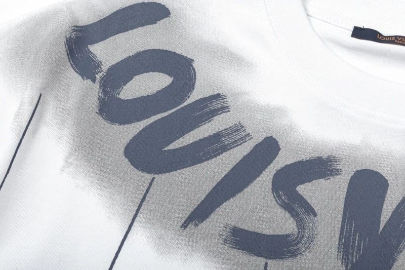 High fidelity Louis Vuitton T-Shirts