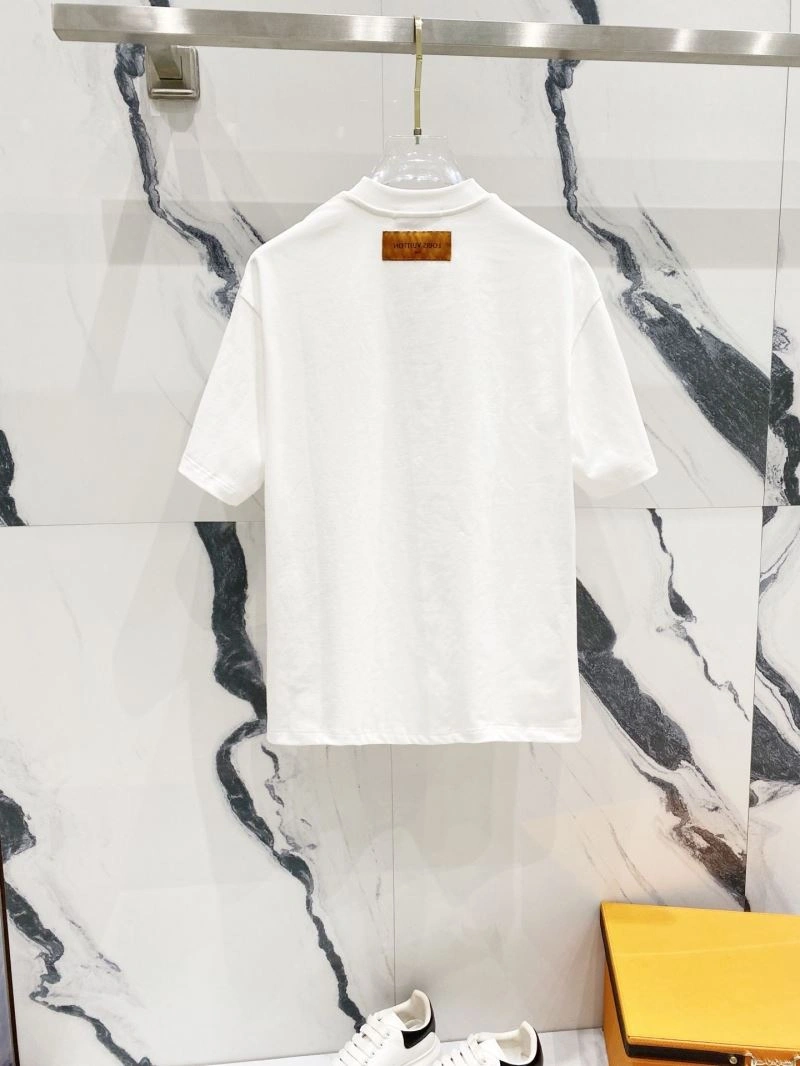 Precise copy Louis Vuitton T-Shirts