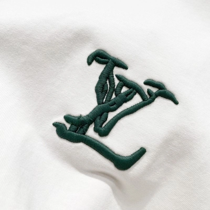 Precise copy Louis Vuitton T-Shirts