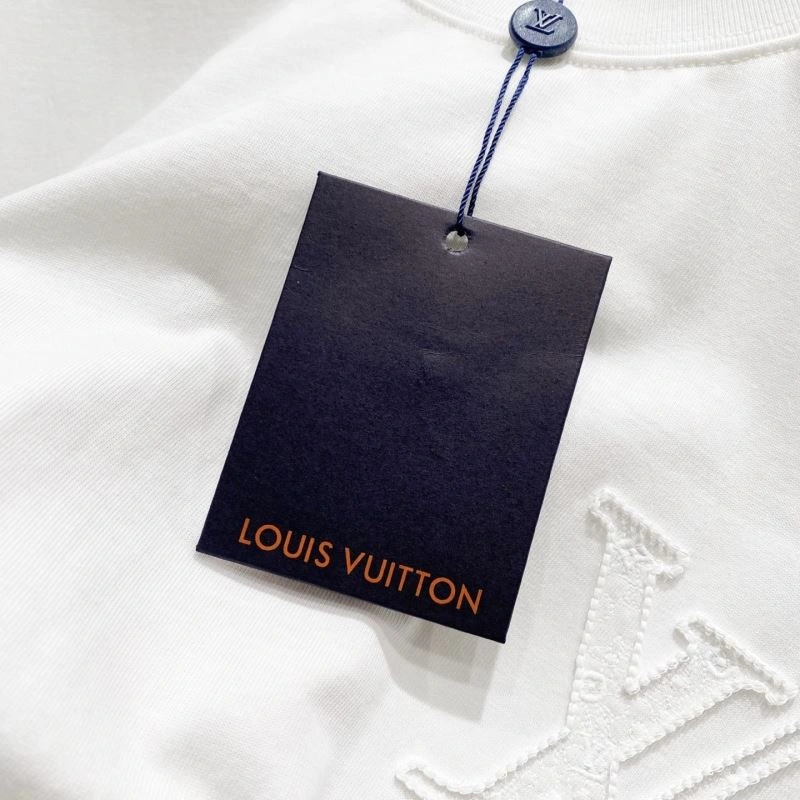 Precise copy Louis Vuitton T-Shirts