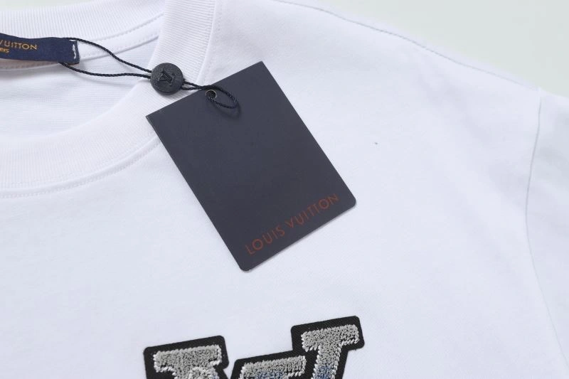 Perfect replica Louis Vuitton T-Shirts