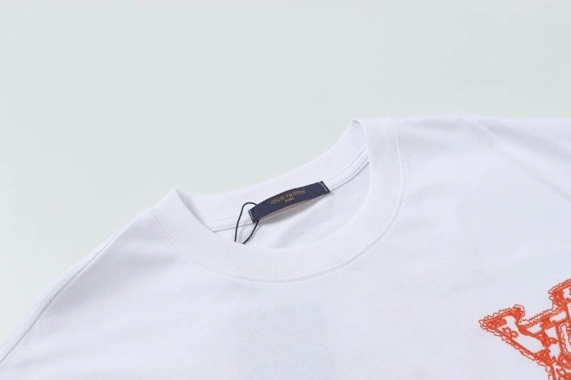 Bargain Louis Vuitton T-Shirts