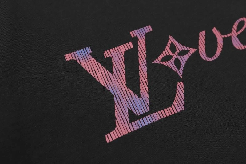 Discounted Louis Vuitton T-Shirts