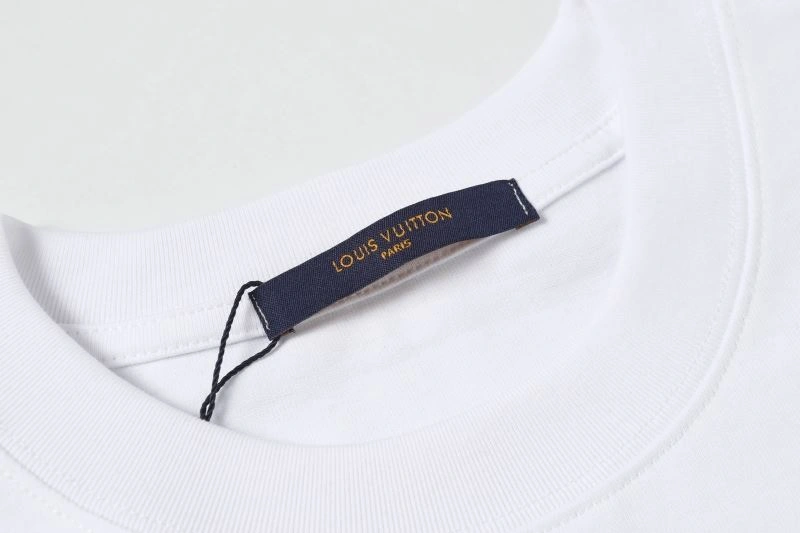Top mirror Louis Vuitton T-Shirts