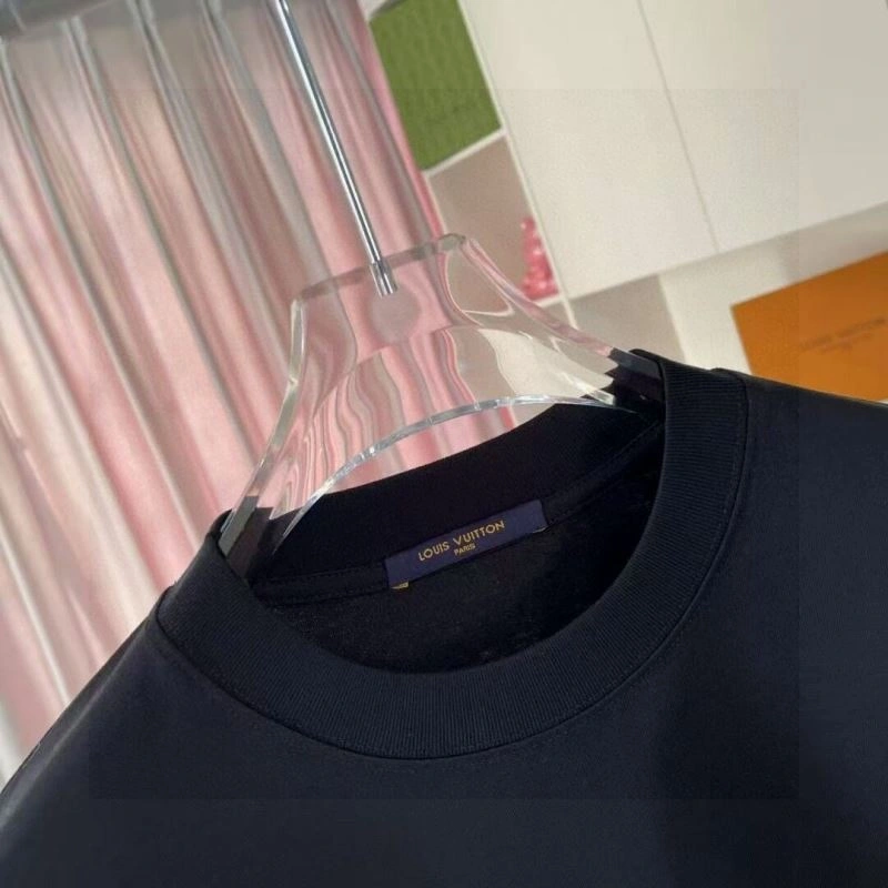 Factory-made Louis Vuitton T-Shirts