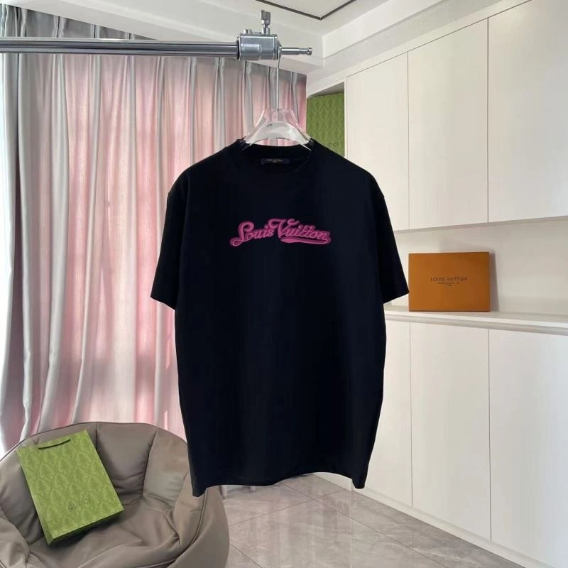 Cut-rate Louis Vuitton T-Shirts