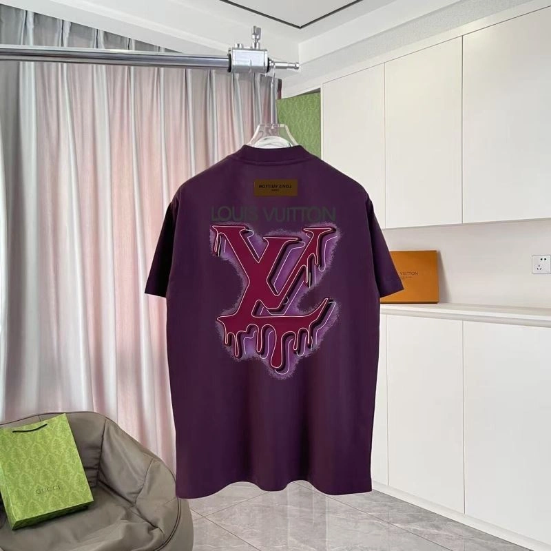 Cut-rate Louis Vuitton T-Shirts