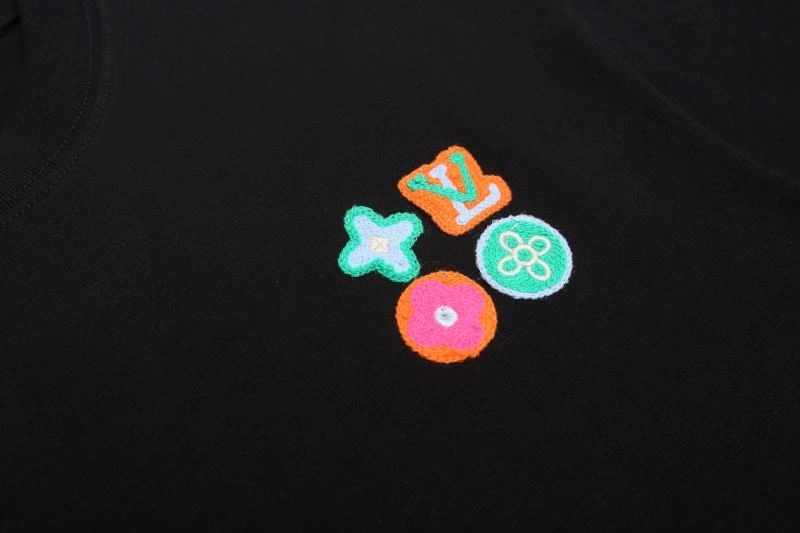 Bargain Louis Vuitton T-Shirts