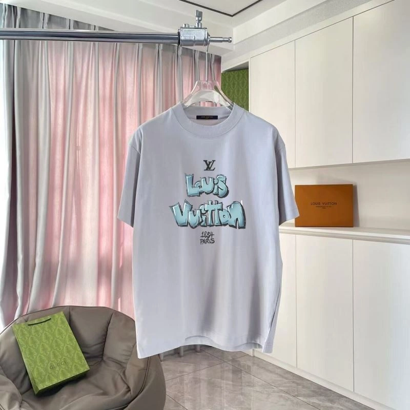 Bargain Louis Vuitton T-Shirts