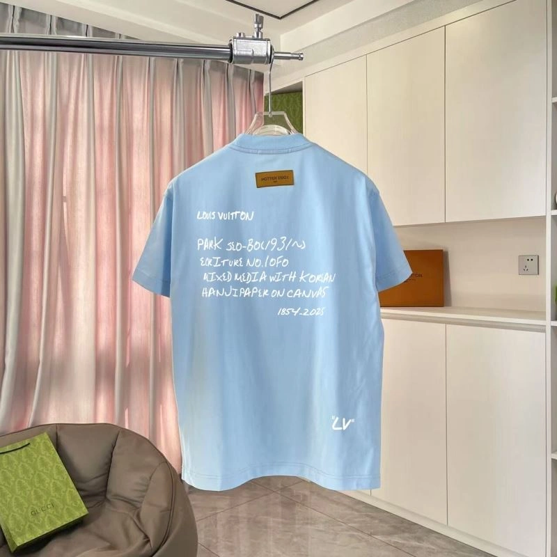 Top mirror Louis Vuitton T-Shirts