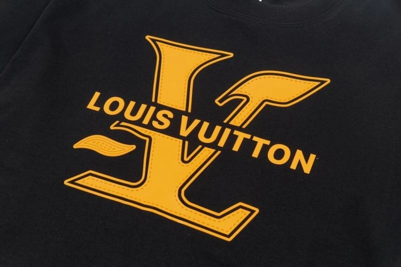 Perfect replica Louis Vuitton T-Shirts