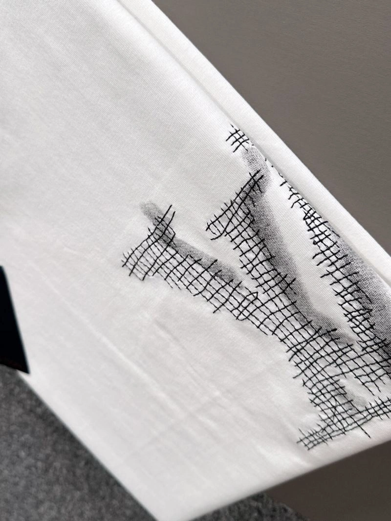 Top mirror Louis Vuitton T-Shirts