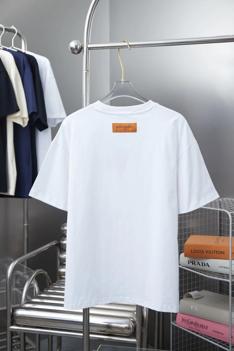 Factory-made Louis Vuitton T-Shirts