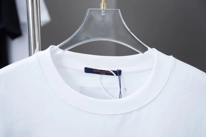 Factory-made Louis Vuitton T-Shirts