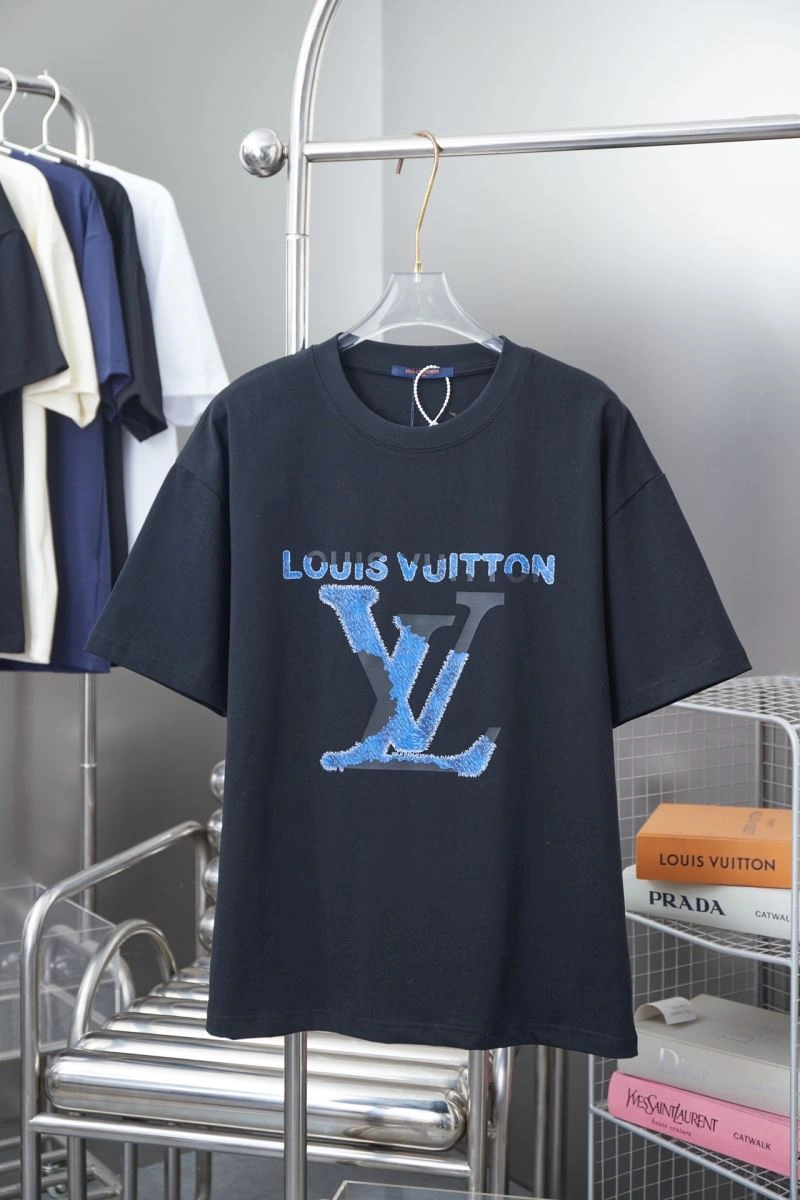 Louis Vuitton T-Shirts