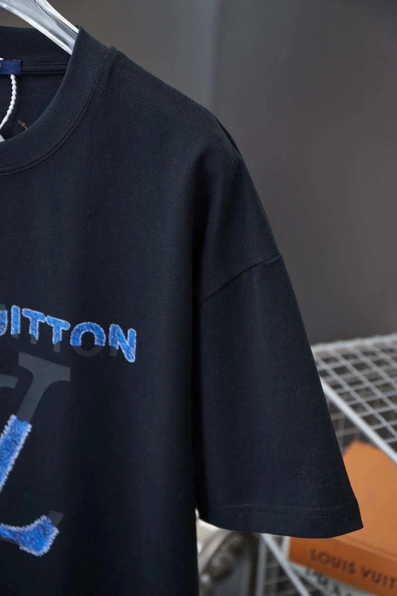 Discounted Louis Vuitton T-Shirts
