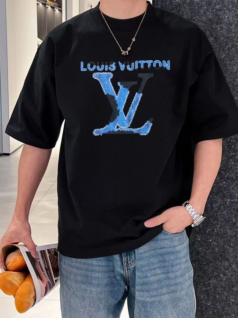 Discounted Louis Vuitton T-Shirts