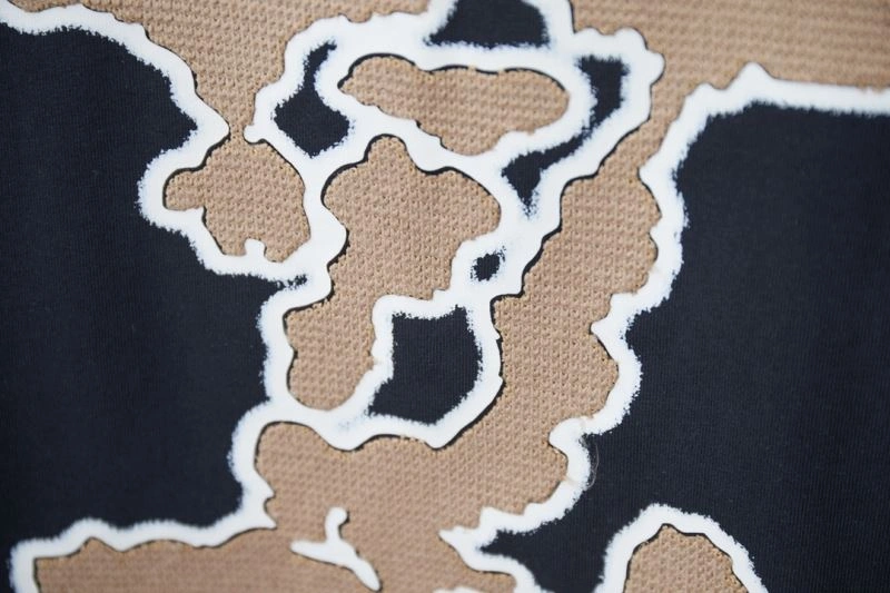 Indistinguishable Louis Vuitton T-Shirts