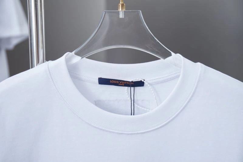 Indistinguishable Louis Vuitton T-Shirts