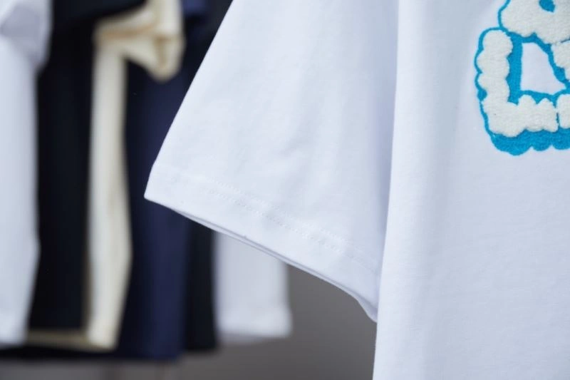 Indistinguishable Louis Vuitton T-Shirts