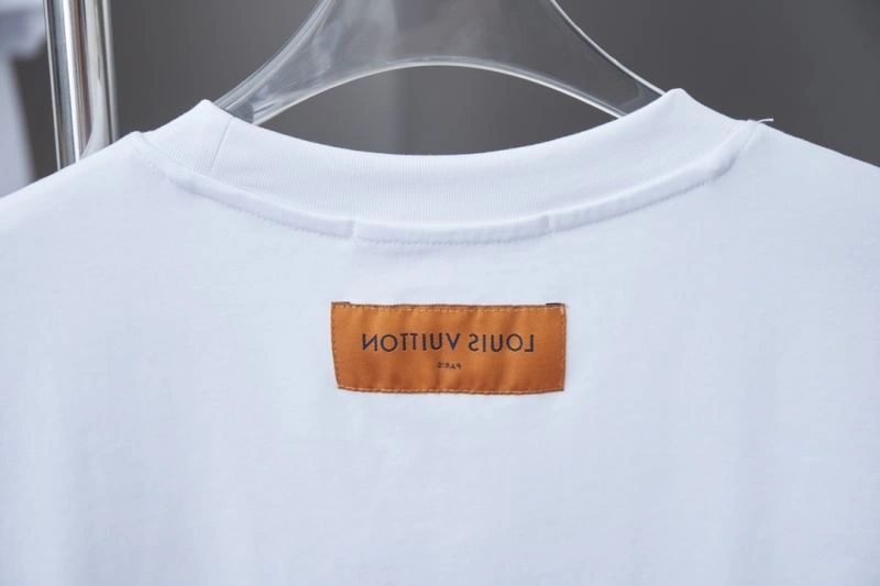 Indistinguishable Louis Vuitton T-Shirts