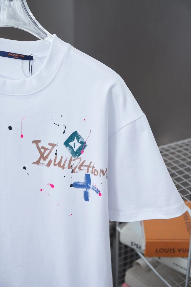 Low-cost Louis Vuitton T-Shirts