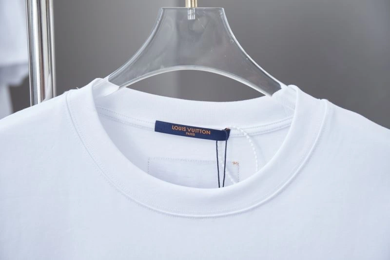 Perfect replica Louis Vuitton T-Shirts