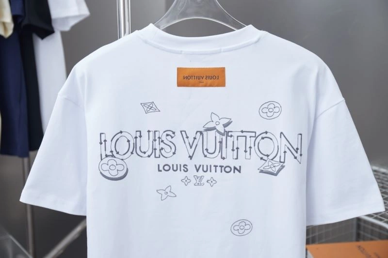 Perfect replica Louis Vuitton T-Shirts