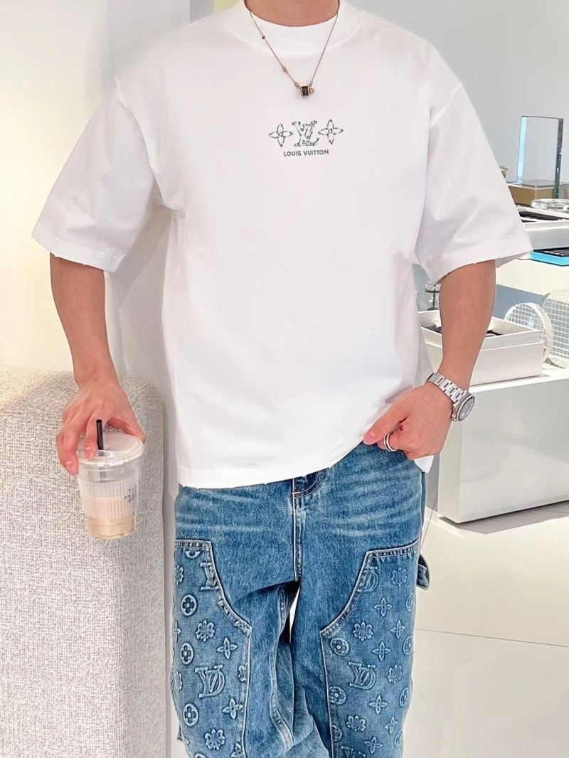 Perfect replica Louis Vuitton T-Shirts