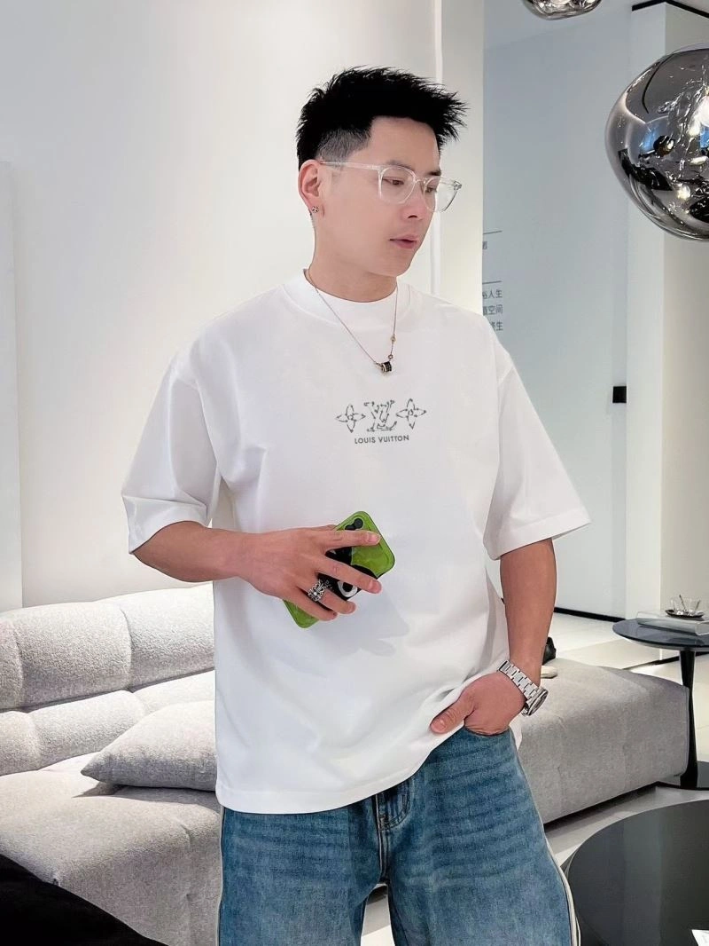Perfect replica Louis Vuitton T-Shirts