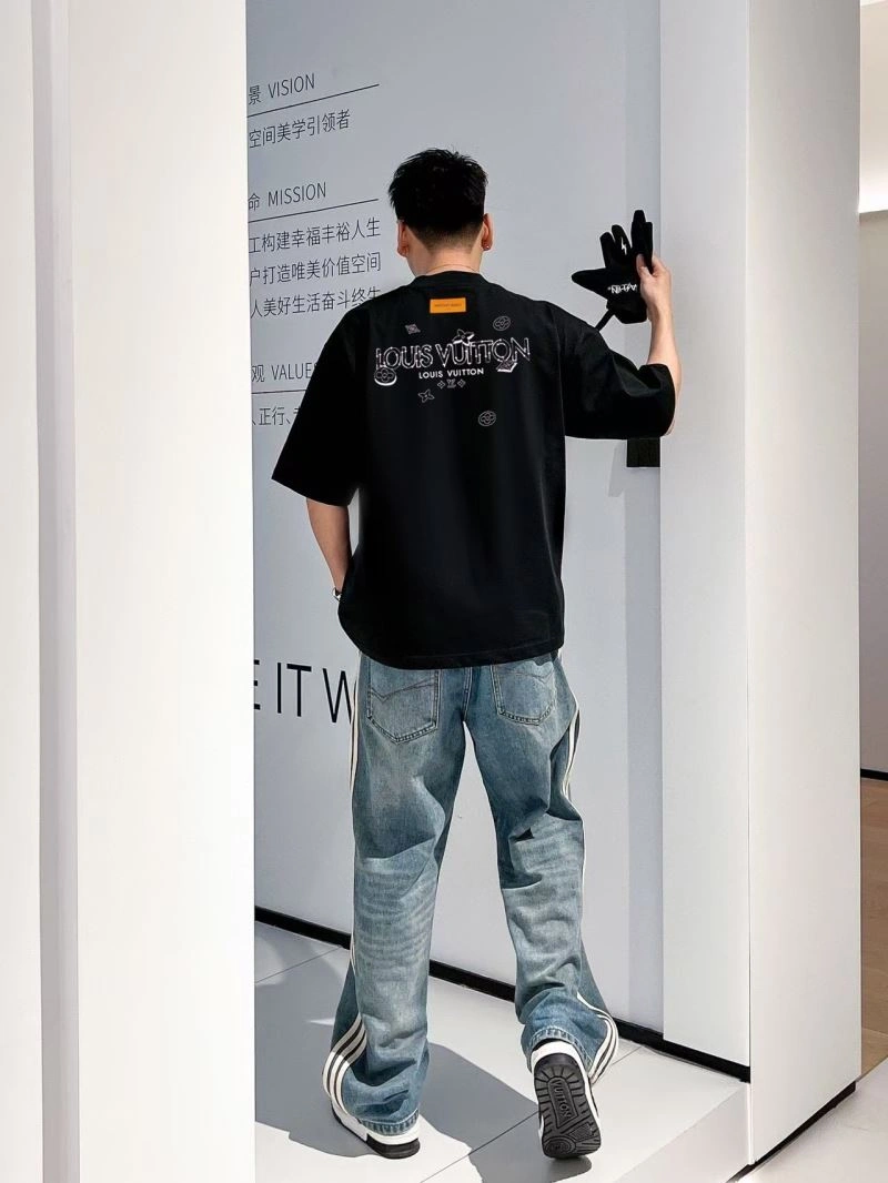 High fidelity Louis Vuitton T-Shirts