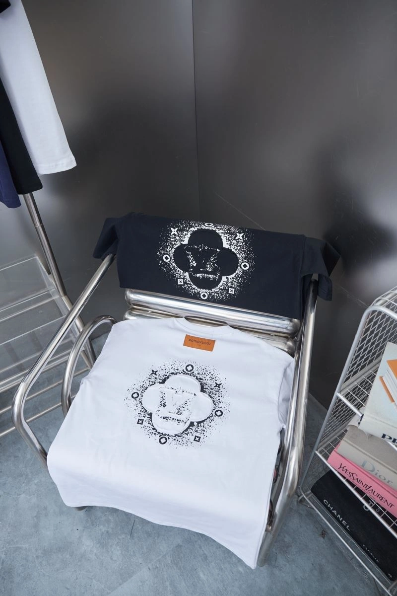 High fidelity Louis Vuitton T-Shirts