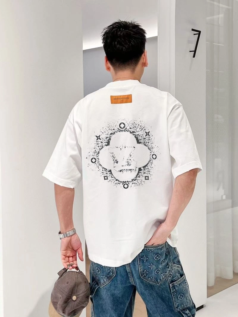 High fidelity Louis Vuitton T-Shirts