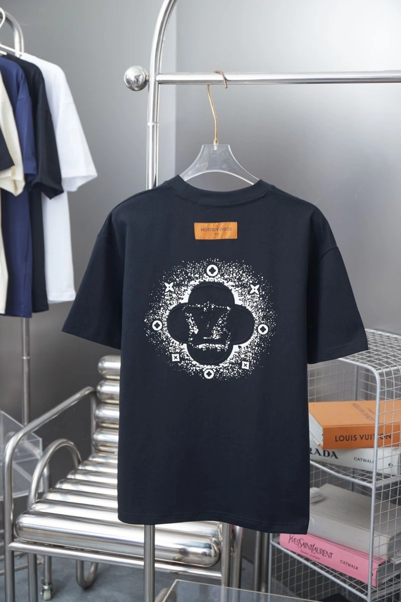 High fidelity Louis Vuitton T-Shirts