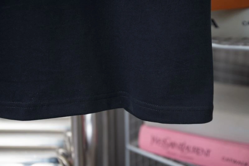 High fidelity Louis Vuitton T-Shirts