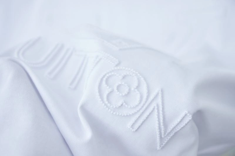 Exact replica Louis Vuitton T-Shirts