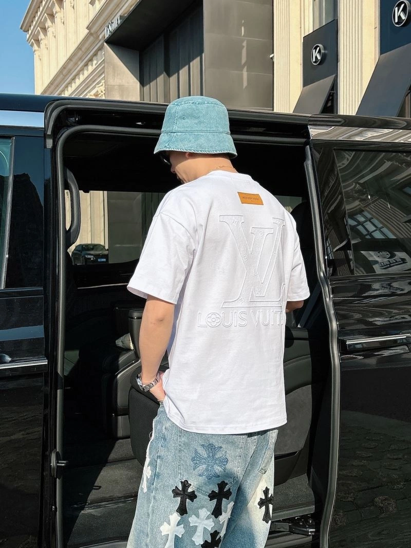 Exact replica Louis Vuitton T-Shirts