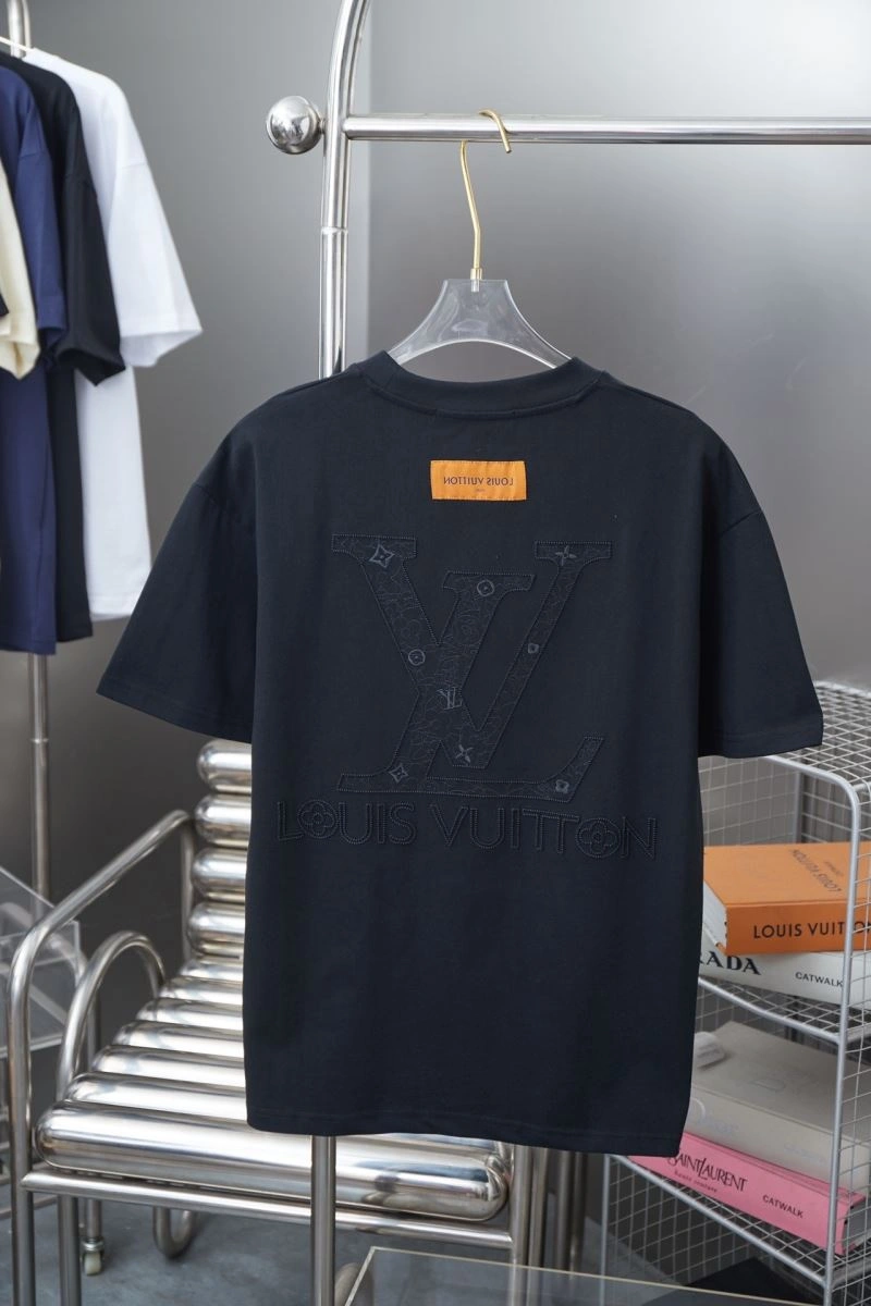 Perfect replica Louis Vuitton T-Shirts