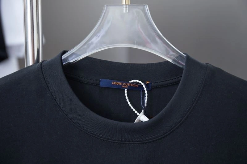 Perfect replica Louis Vuitton T-Shirts